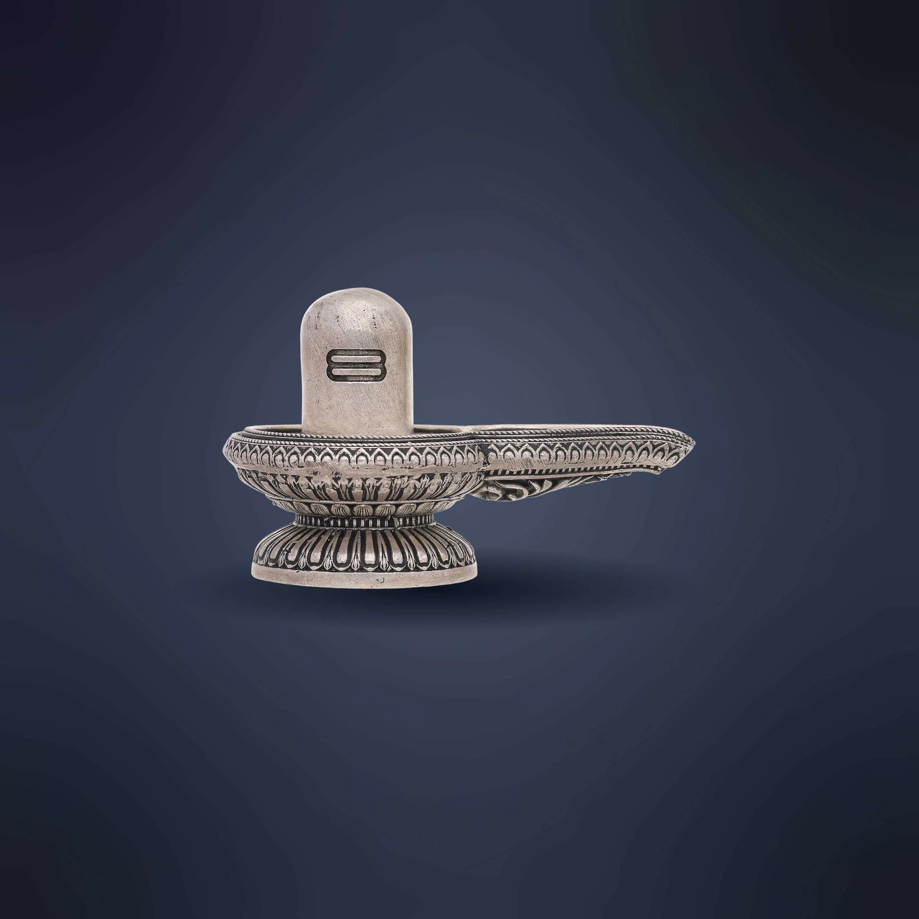 Antique Finished And Detailed Silver Shiva Lingam