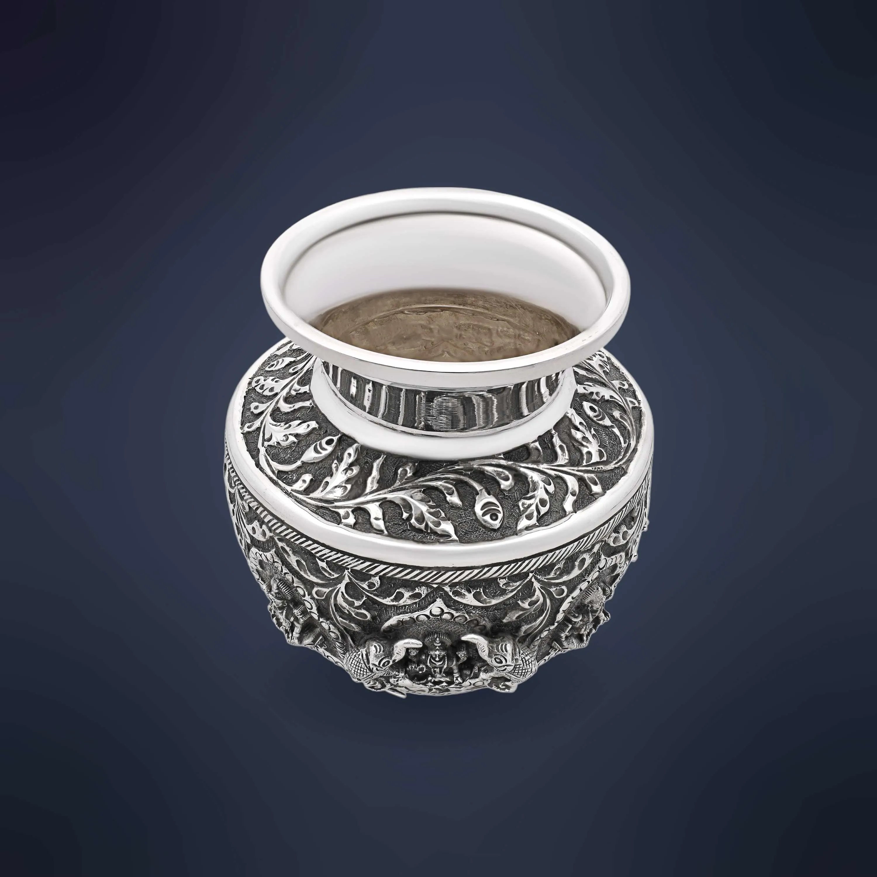 Classic Antique Finished And Detailed Silver Astalakshmi Chombu