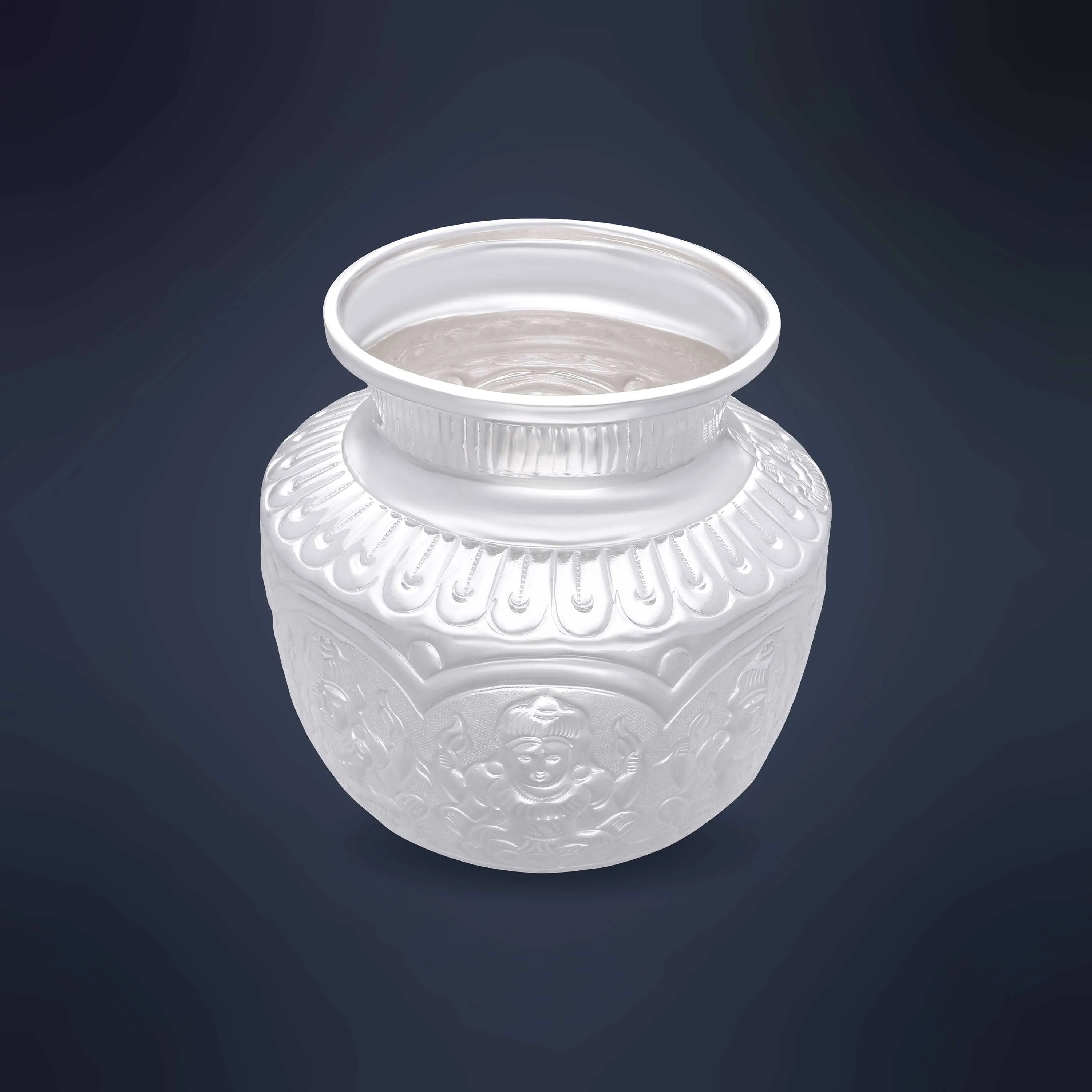 Classic Finely Detailed And Crafted Silver Astalakshmi Chombu