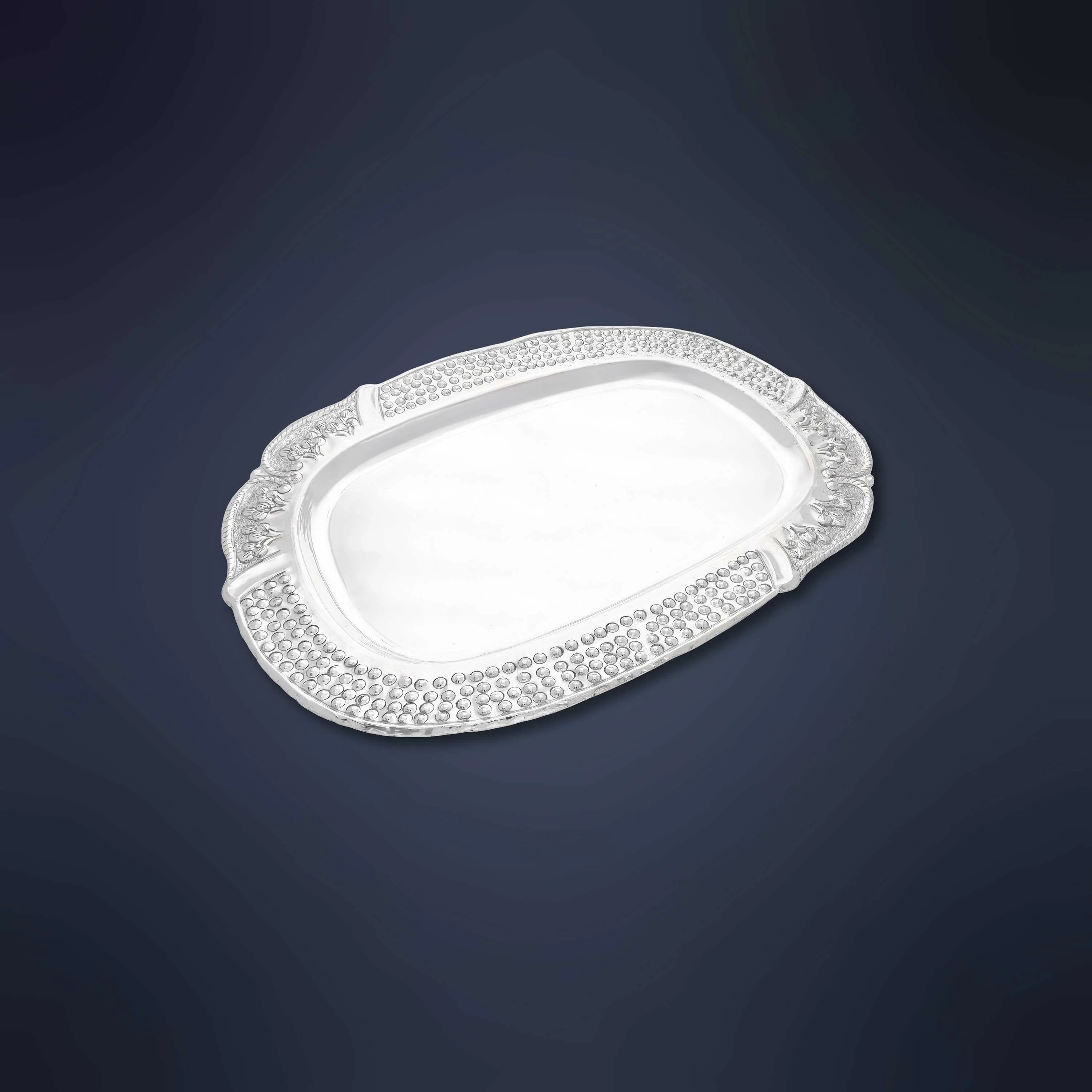 Classic Finely Detailed And Crafted Silver Momento Plates