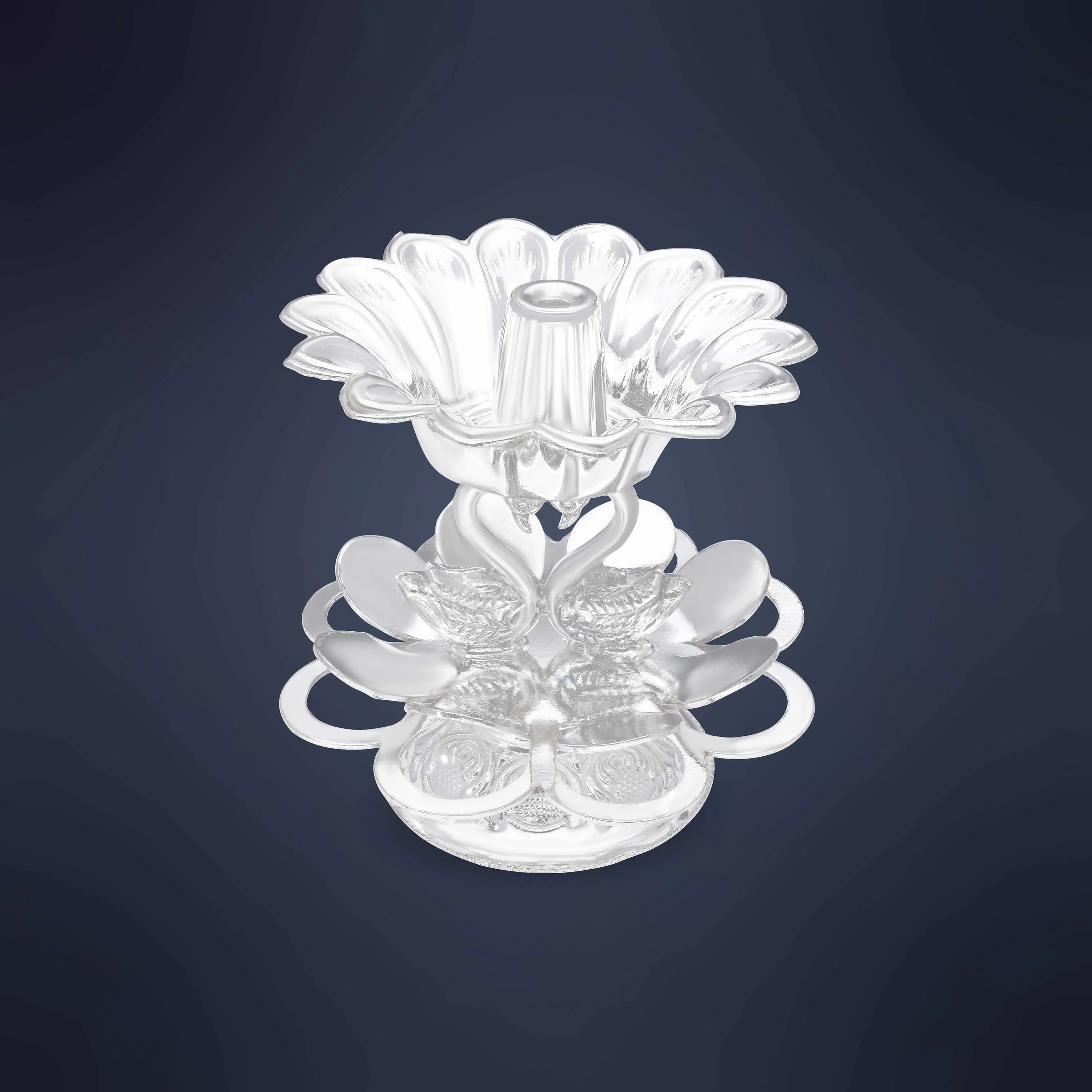 Classic Finely Detailed And Crafted Silver Lamp