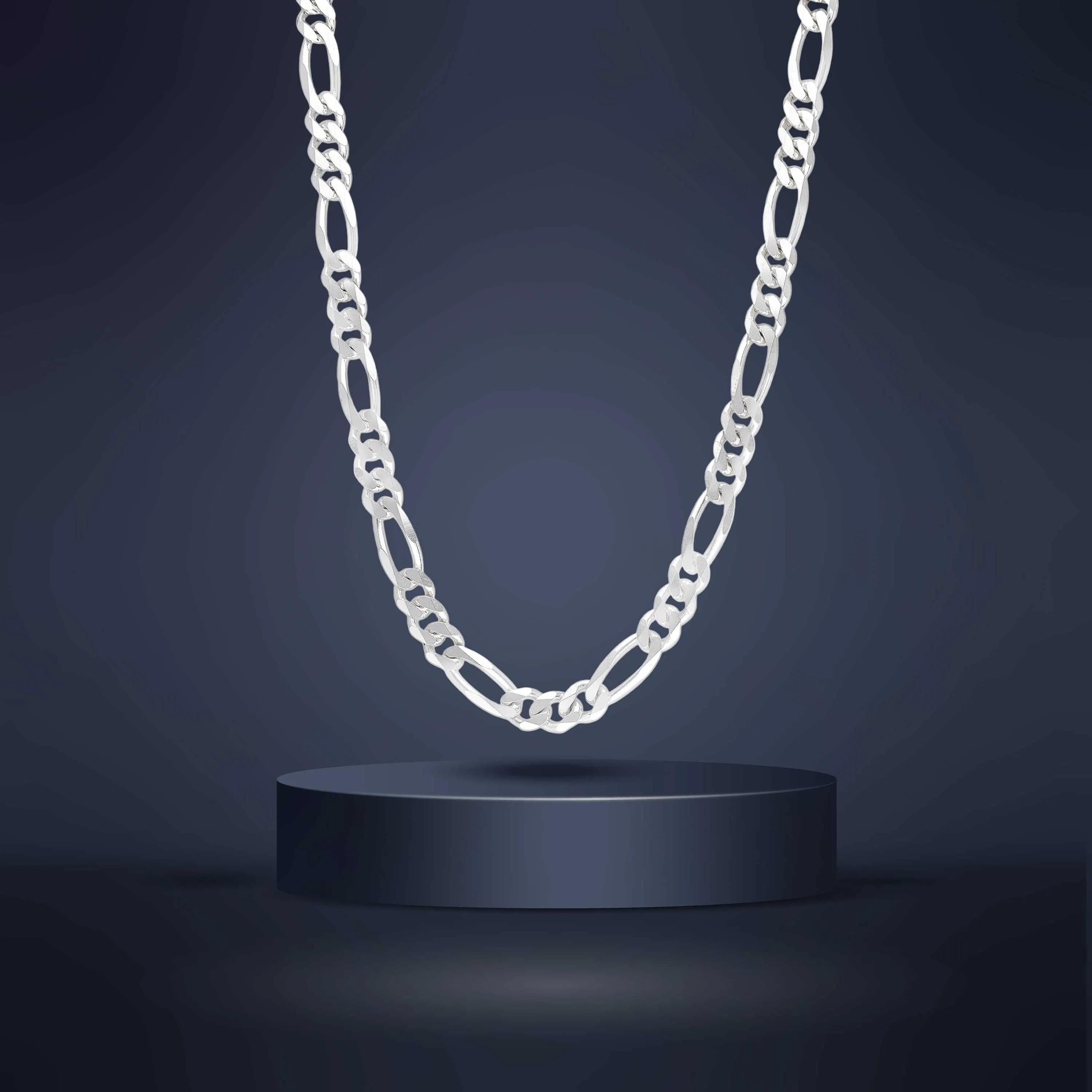 Finely Detailed And Crafted Silver Chain For Men