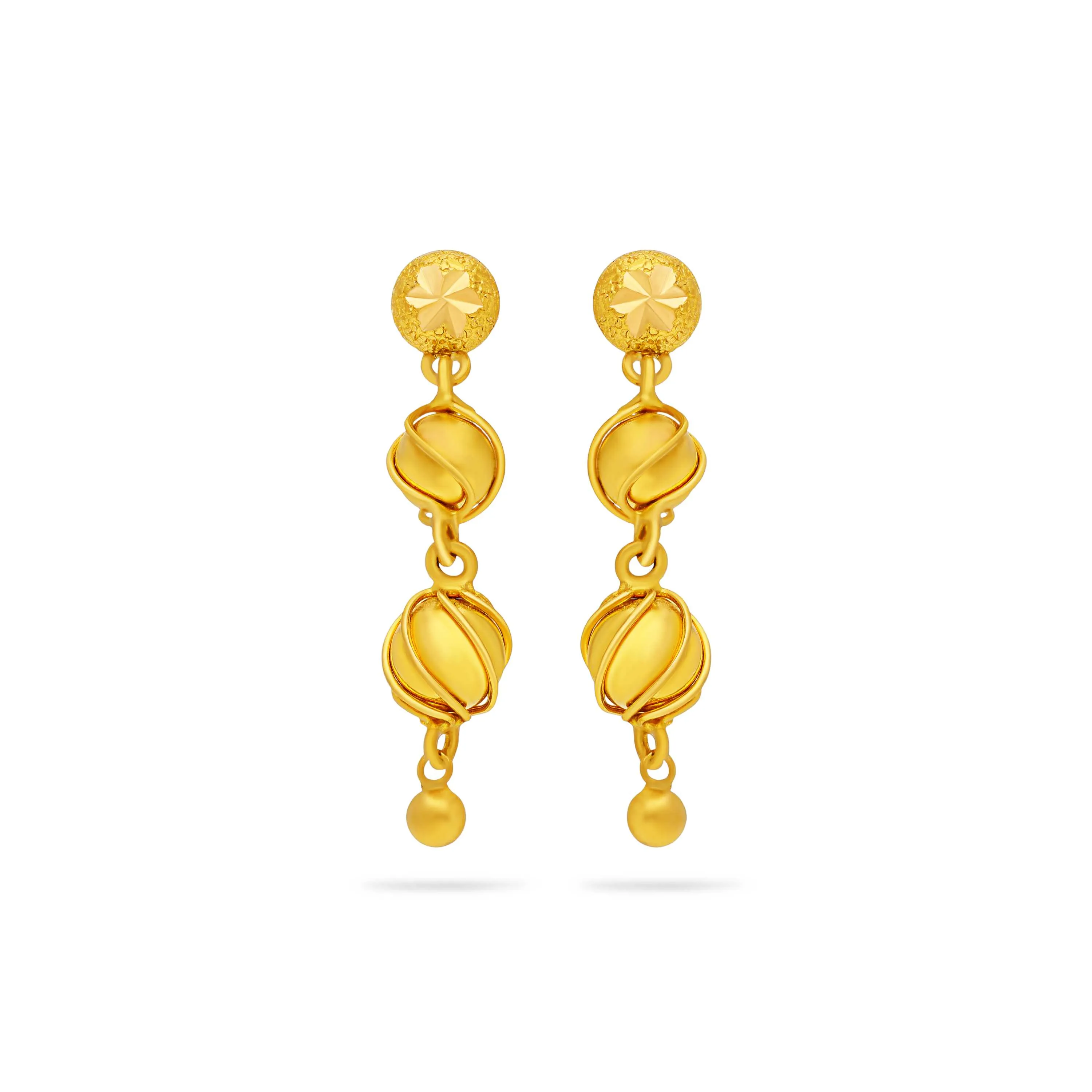 Classic Finely Detailed And Crafted 22KT Gold Drops For Women