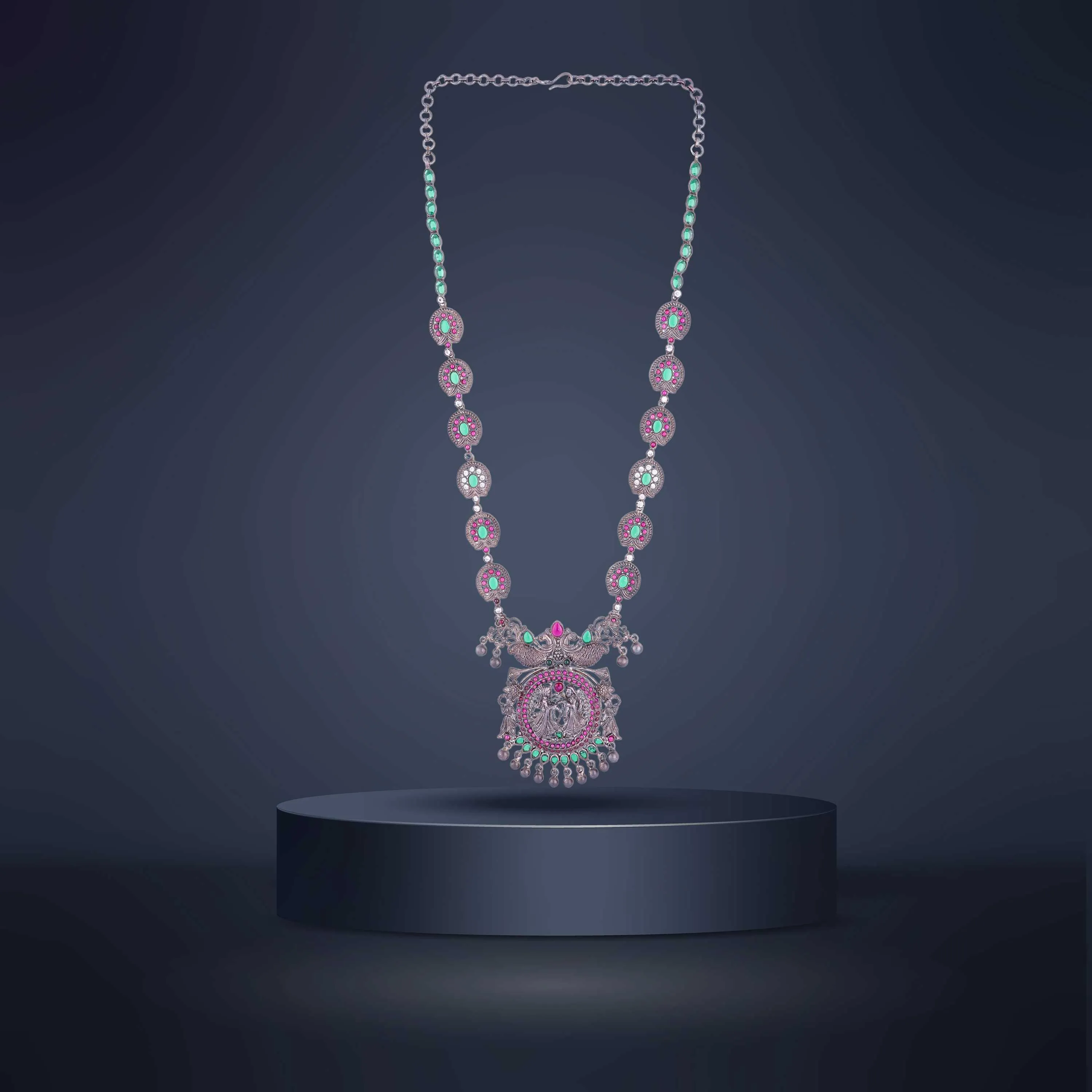 Antique Finished And Studded Silver Necklace