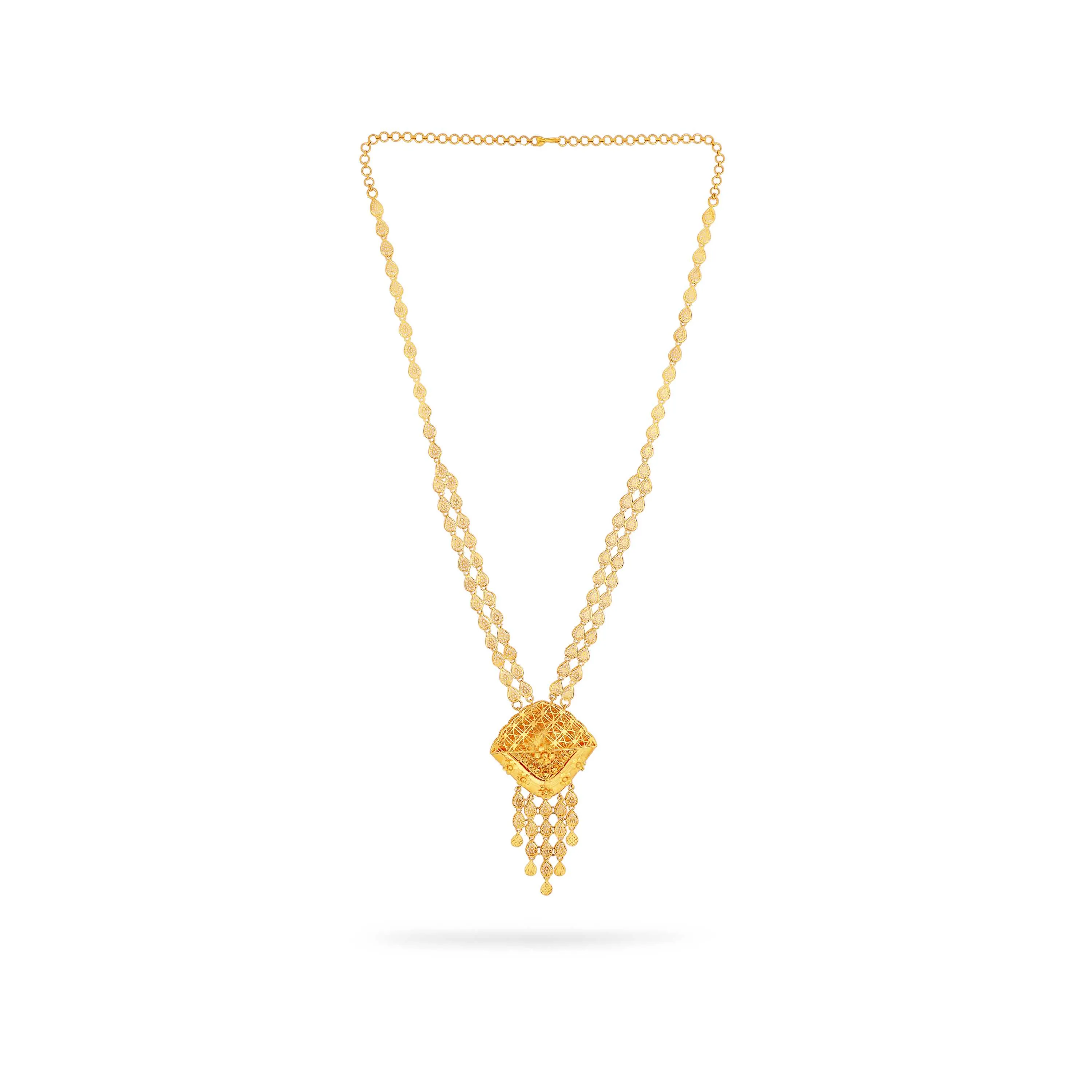 Traditionally Crafted And Detailed 22KT Gold Fancy Chain For Women
