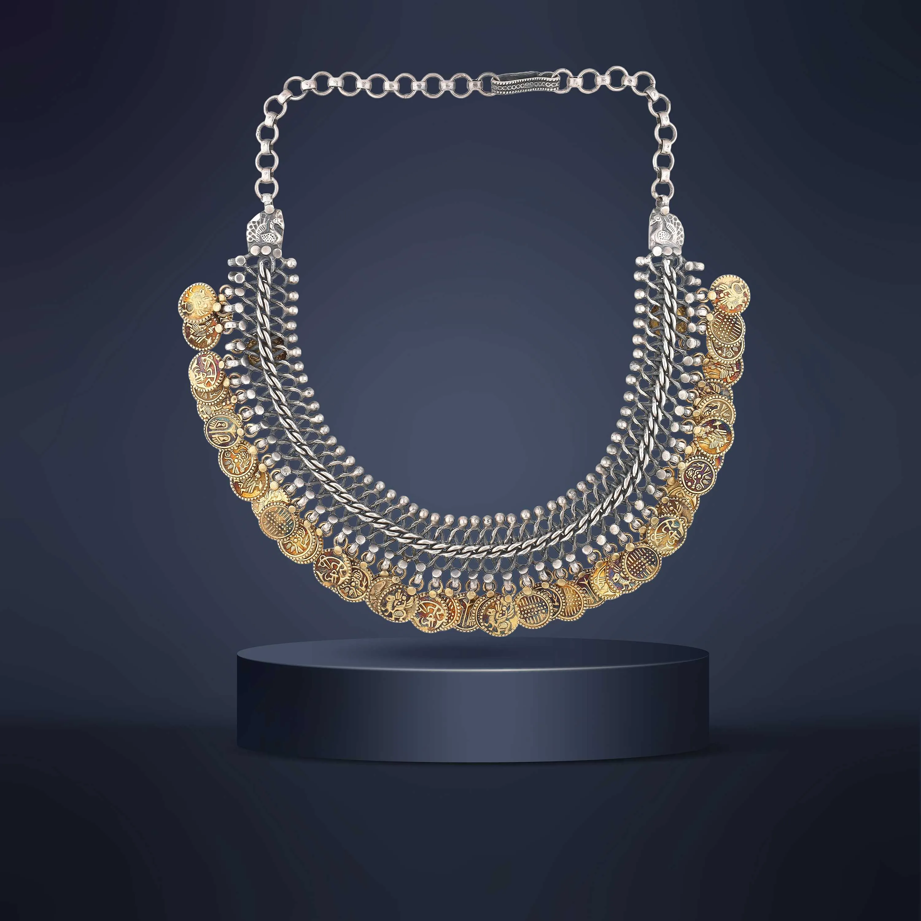 Antique Finished And Detailed Silver Necklace Set
