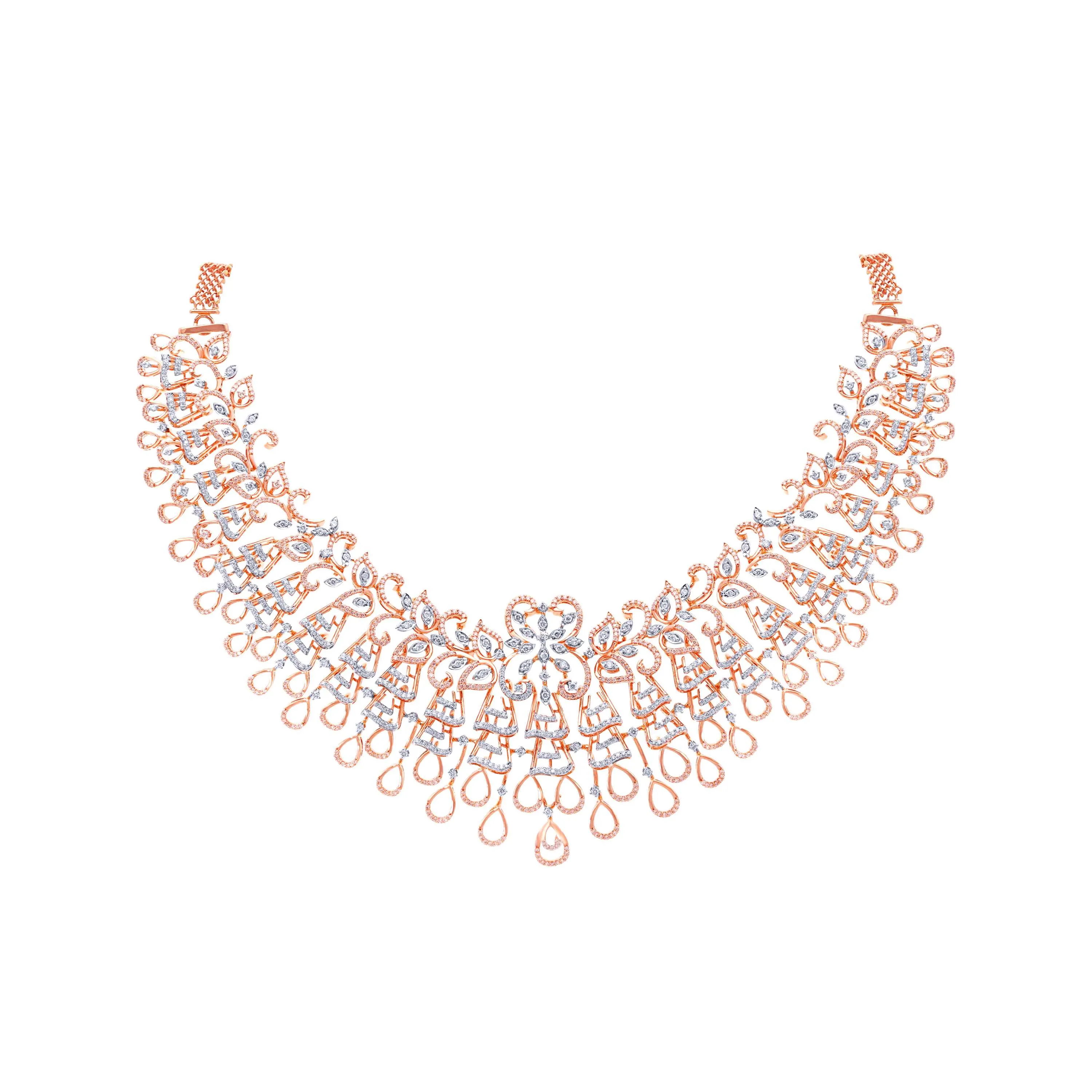 Intricately Crafted Diamond Necklace Set in 18KT Gold
