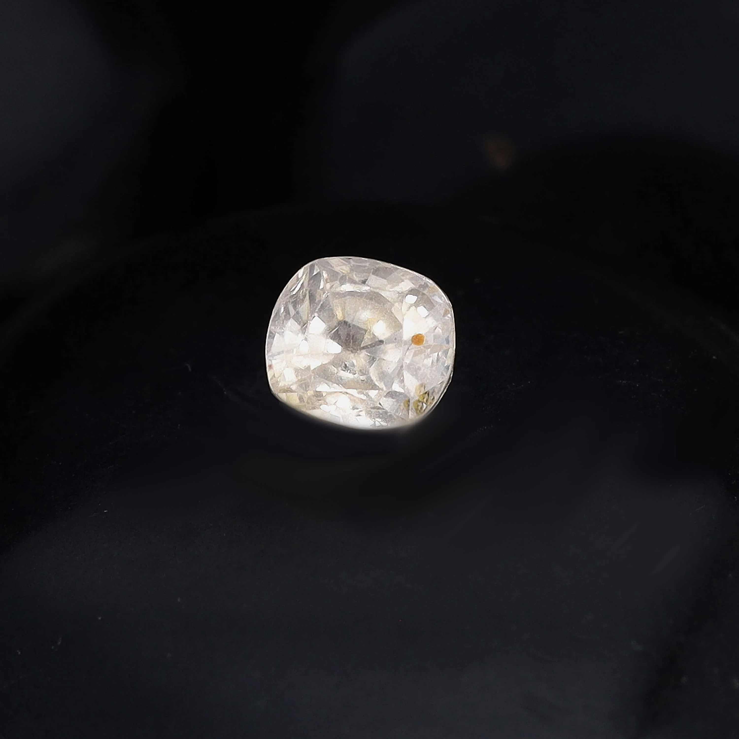 Natural Yellow Sapphire Stone